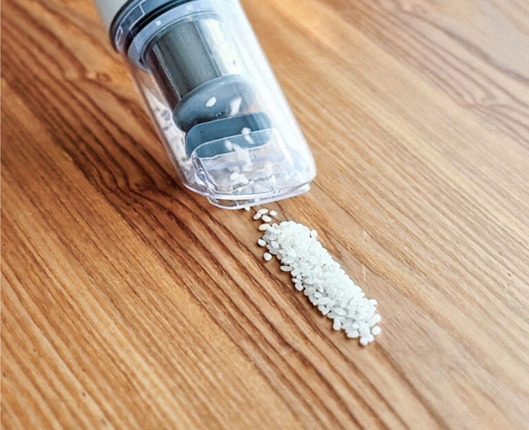 【本音レビュー】おすすめハンディクリーナー｜レイコップRMC-100レビュー【静かで吸引力も抜群】 – 暮らしと北欧インテリア ...